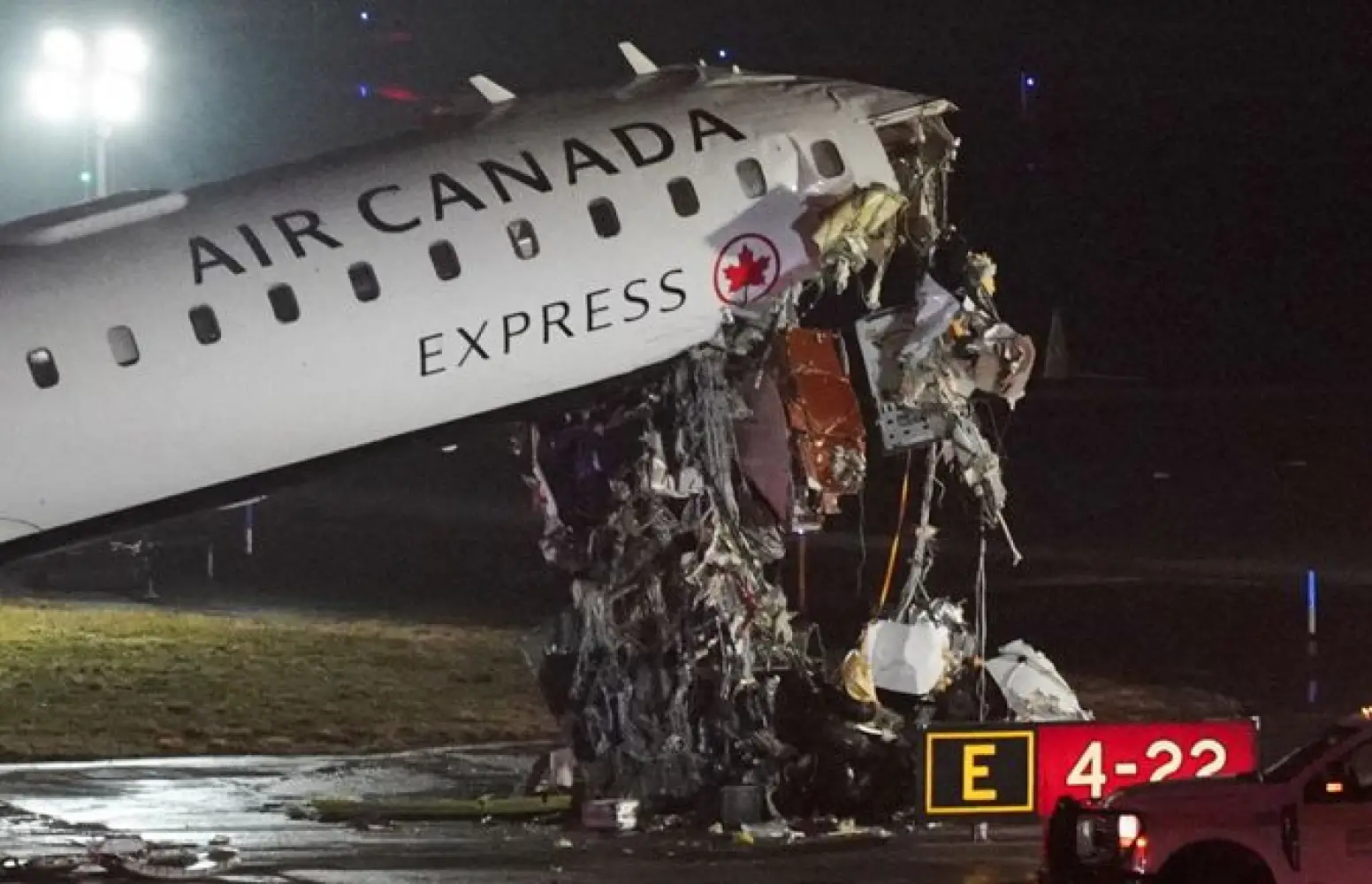 LaGuardia Crash: Air Canada Flight Hits ARFF Vehicle